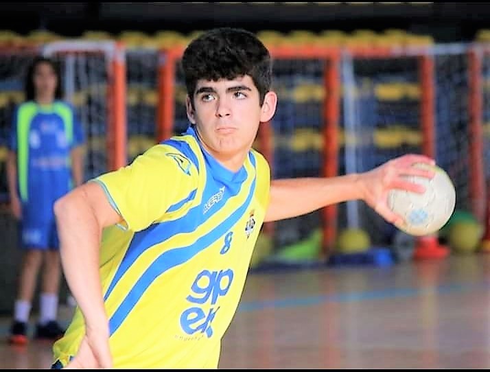 ANDEBOL - O almadense Afonso Mendes Integra os trabalhos da Seleção ...