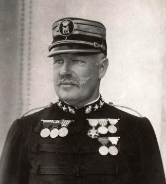 O PRIMEIRO E O ÚLTIMO REI DE PORTUGAL - roinesxxi